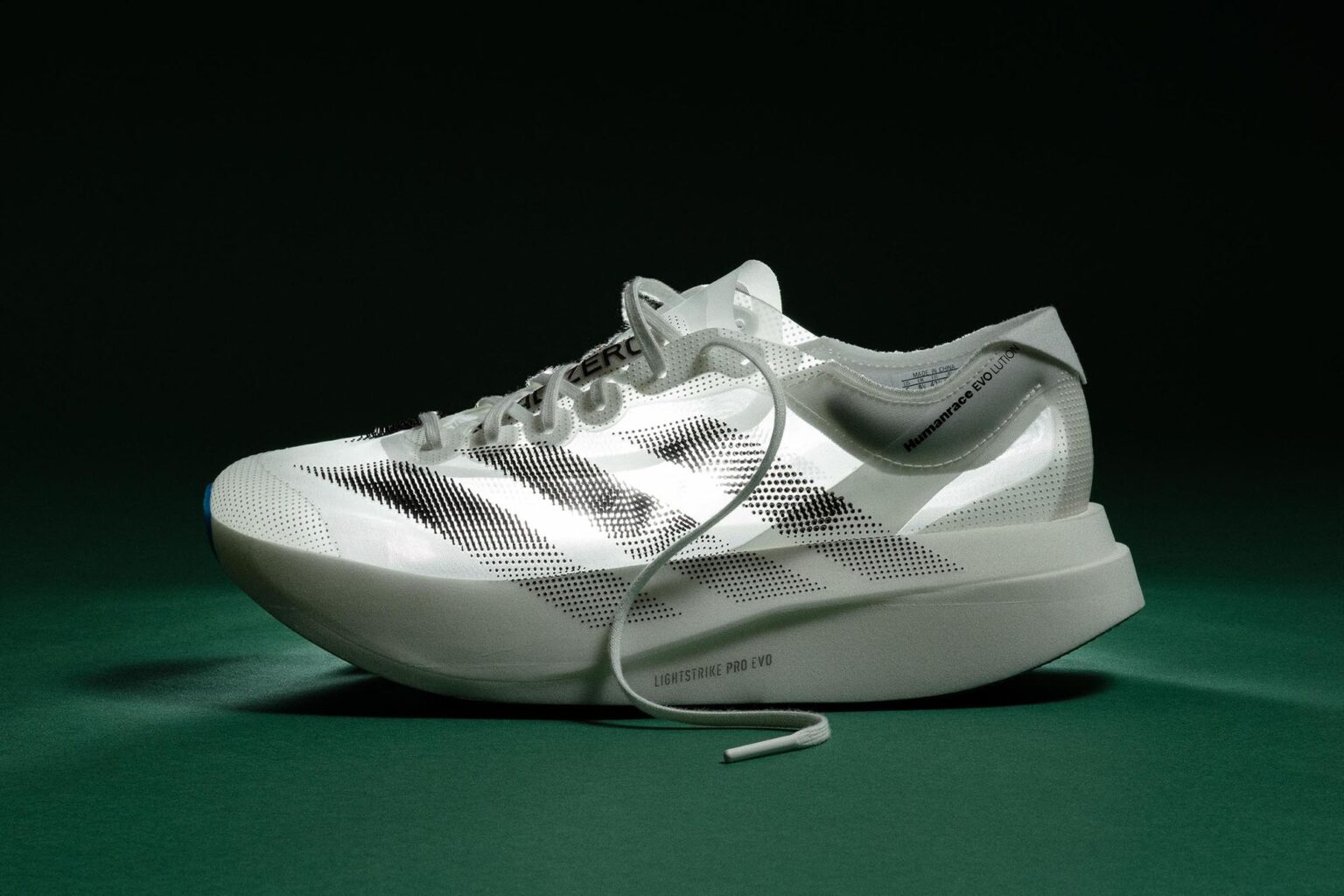 Evolution Pro, la super scarpa di Adidas da 1000 dollari - The Running Club